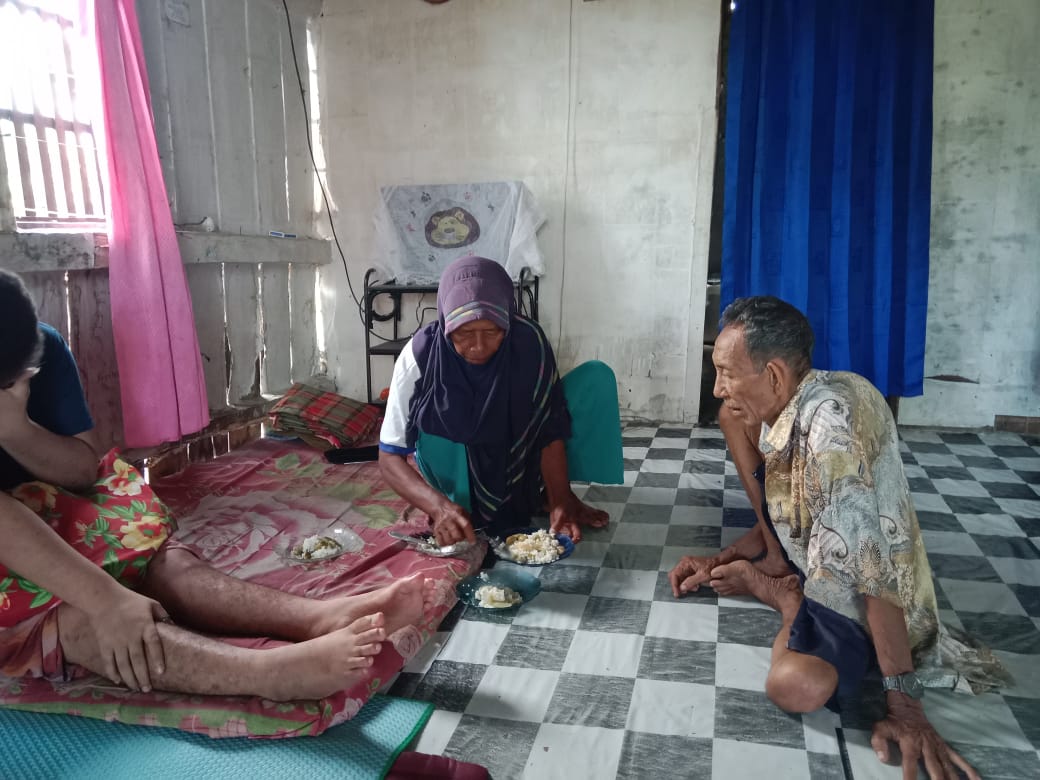 Campaign - Remaja Tertabrak, Kaki Remuk, Orang Tua Disabilitas ...